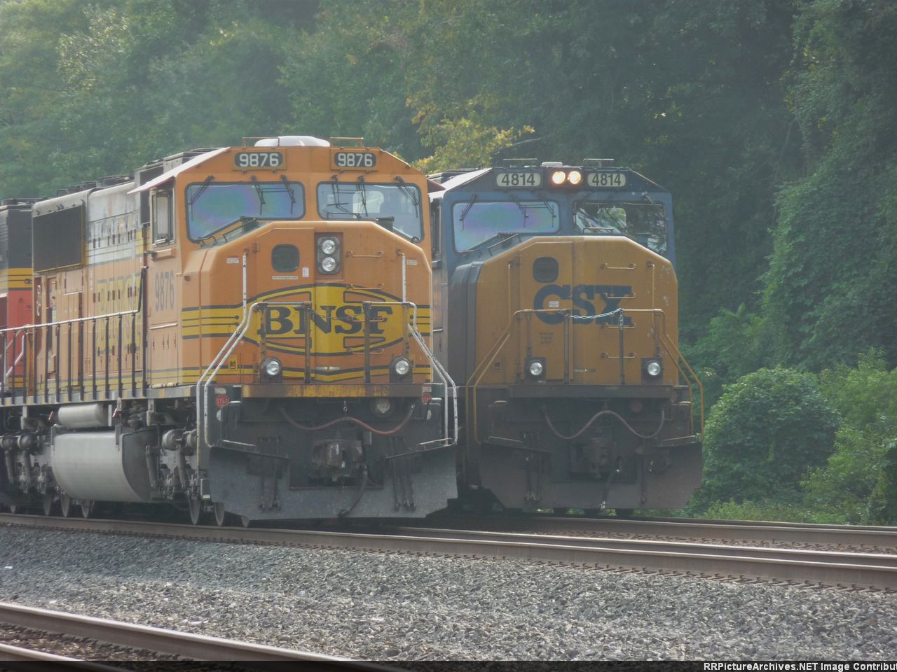 BNSF 9876 csx 4814